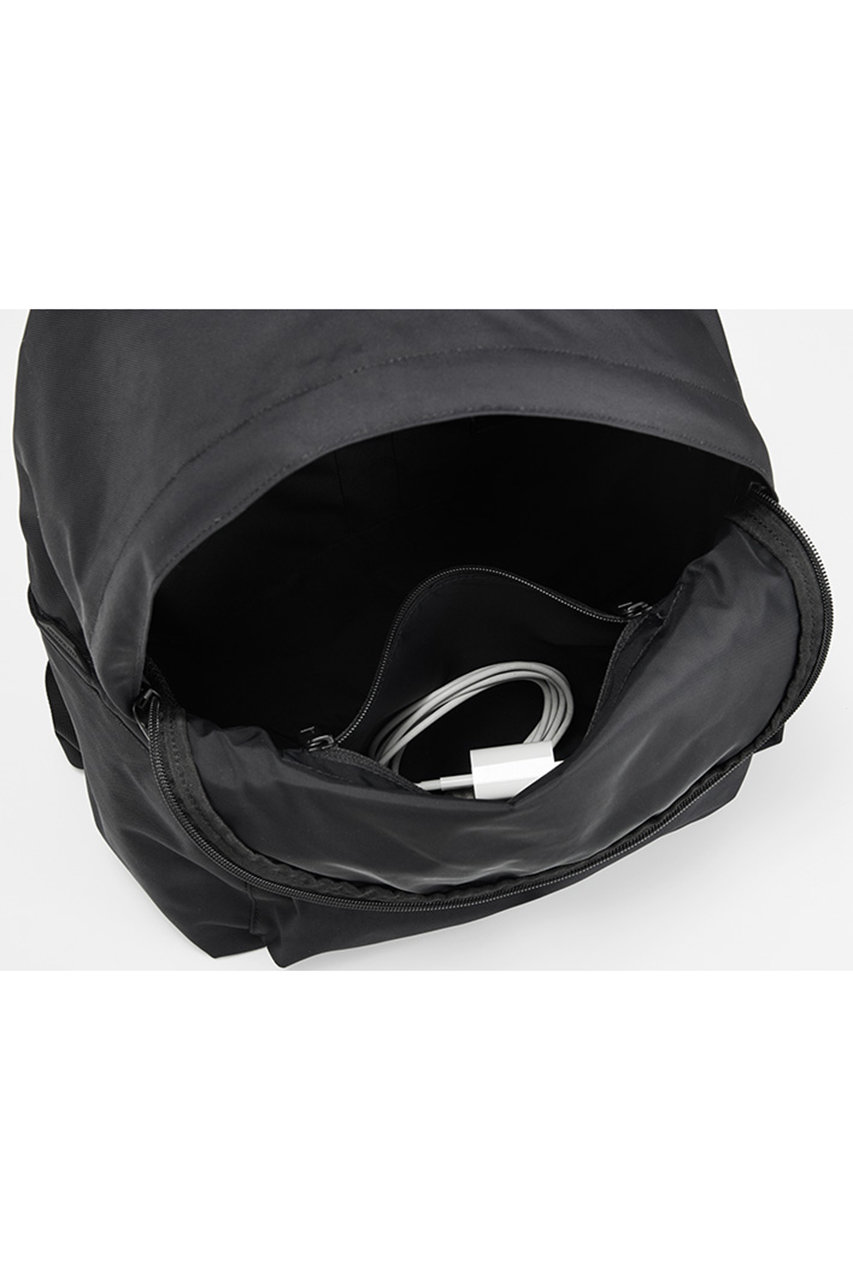 MONOLITH(モノリス)｜BACKPACK STANDARD SOLID M/ブラック の通販｜ELLESHOP・(エル・ショップ)